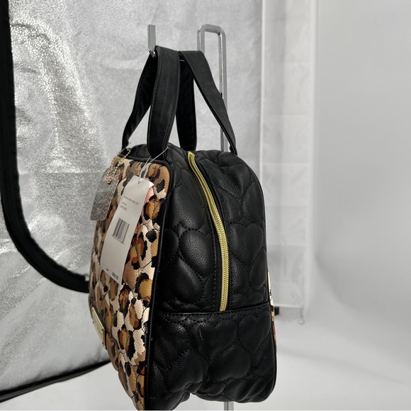 Betsey Johnson | Kitchen | Betsy Johnson Cheetah Print Insulated Lunch ...